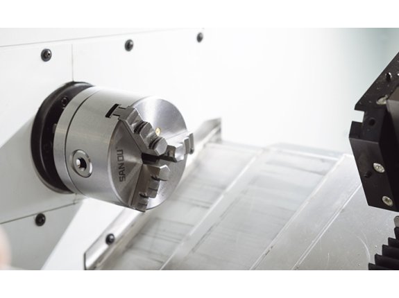 LabTurn 2028 CNC - CNC Slant Bed Lathes - KNUTH